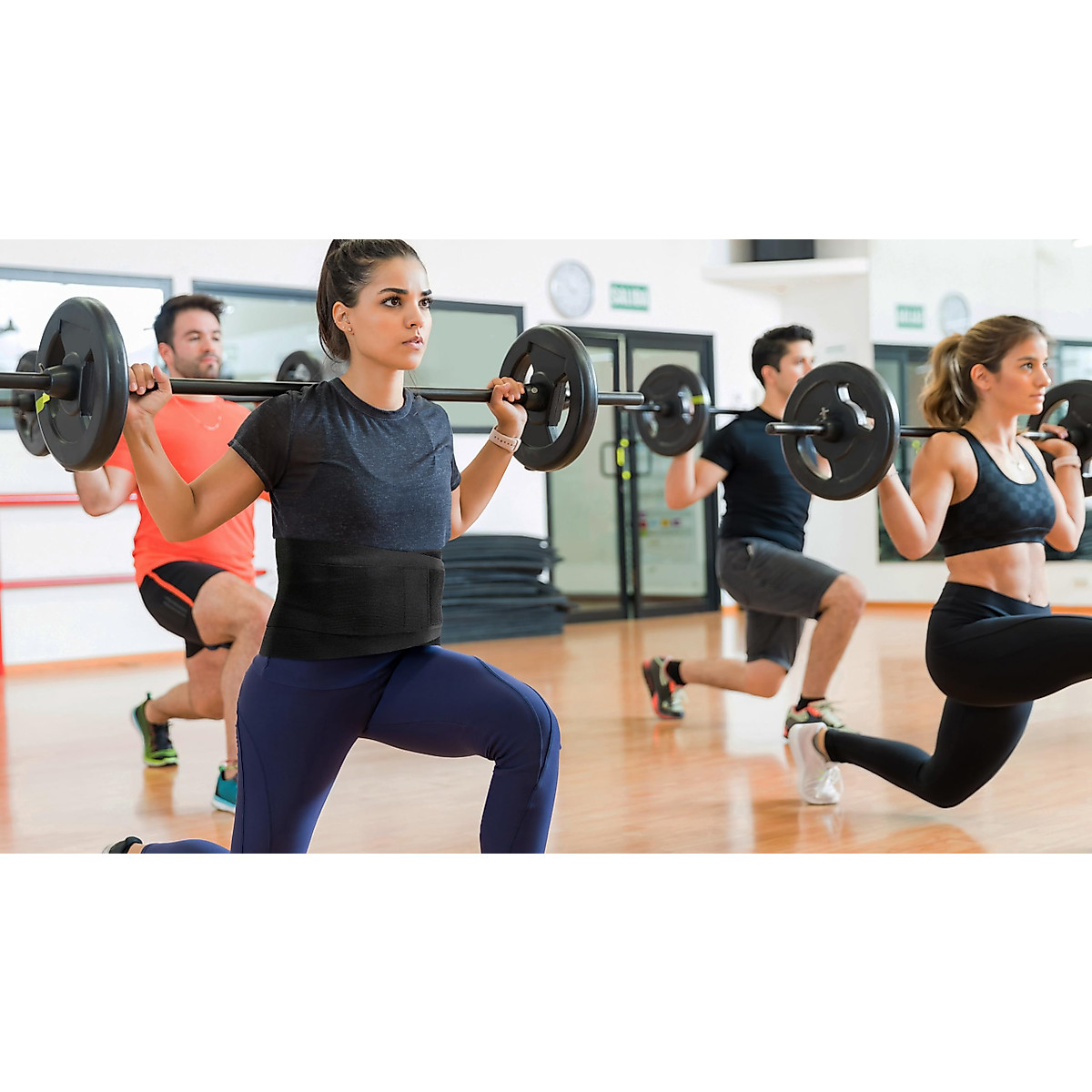 MUELLER Sports Medicine Adjustable Back Brace for Men and Women, Relief for Upper and Lower Back Pain, Sciatica, and Scoliosis, Black, One Size Fits Most