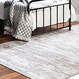 Rugs.com Caspian Collection Area Rug – 9' x 12' Beige Low-Pile Rug Perfect for Living Rooms, Large Dining Rooms, Open Floorplans