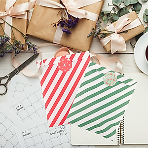 LUOZZY 24pcs Christmas Candy Bags Kraft Paper Xmas Gift Wrapping Papers with Stickers Christmas Cookie Bags Xmas Party Supplies