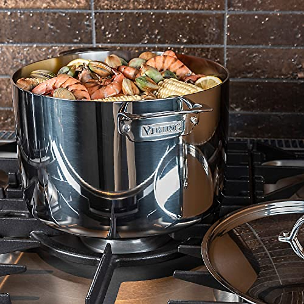 Viking Culinary 3-Ply Stainless Steel Stock Pot, 12 Quart, Includes Metal Lid, Dishwasher, Oven Safe, Works on All Cooktops including Induction