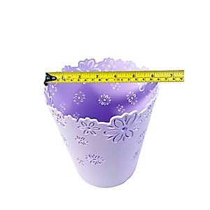 Nazr Wastebasket, Hollow Flower Shape Plastic Lidless Wastepaper Baskets Trash Can (S-Purple)