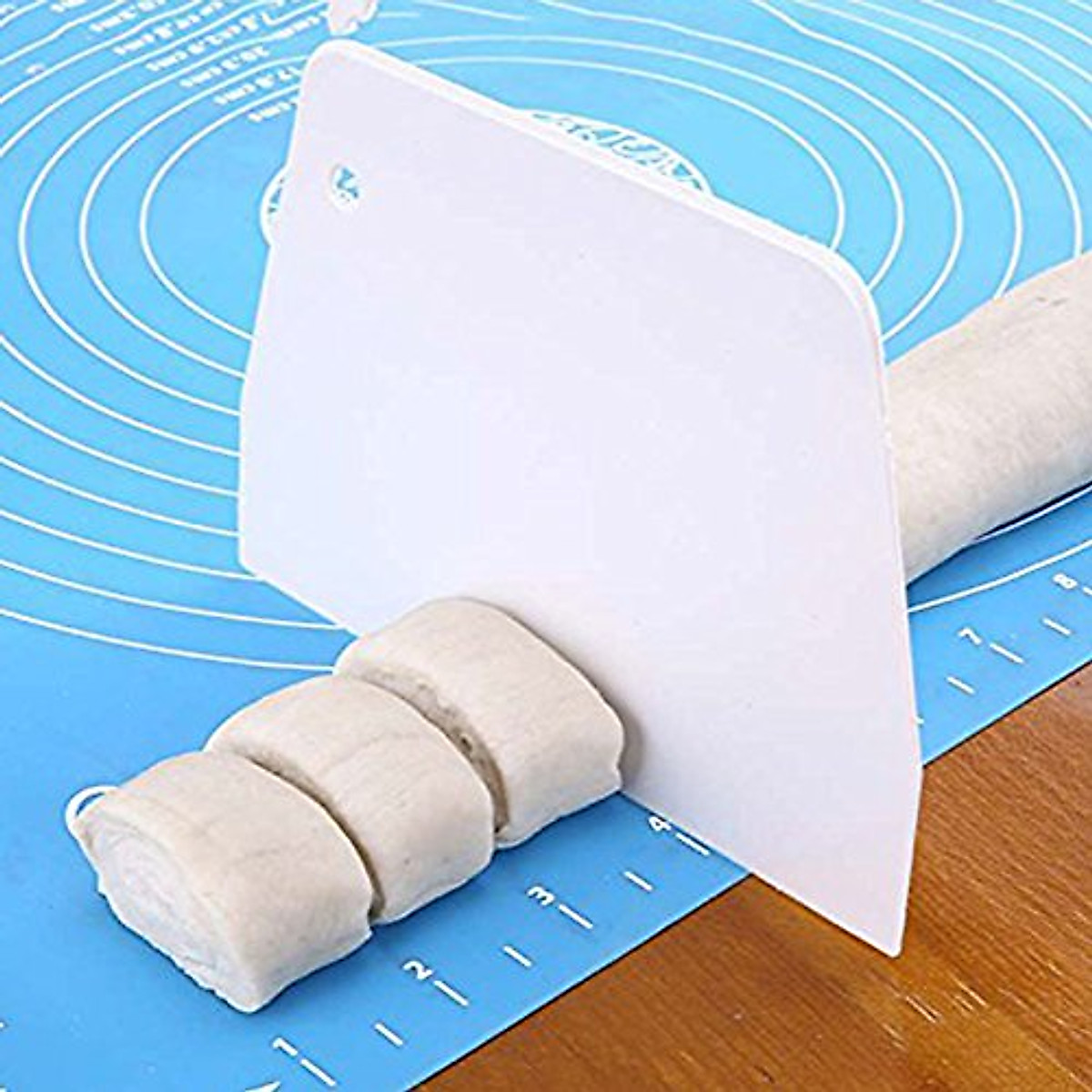Silicone Baking Mat with Measurements - 15.7 x 19.7 Inches Extra Large Liner Heat Resistance Table Placemat Pad Pastry Board, Reusable Non-Stick Silicone Baking Mat for Pastry Rolling