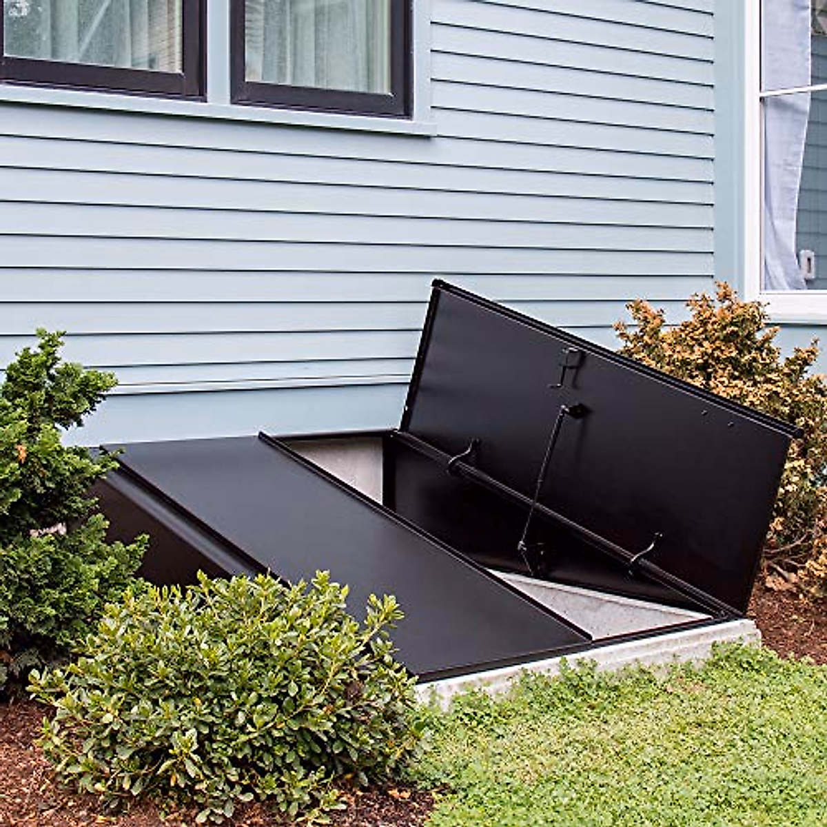 BILCO Size B Basement Door - Powder Coat Finish and keyed Lock kit (White)