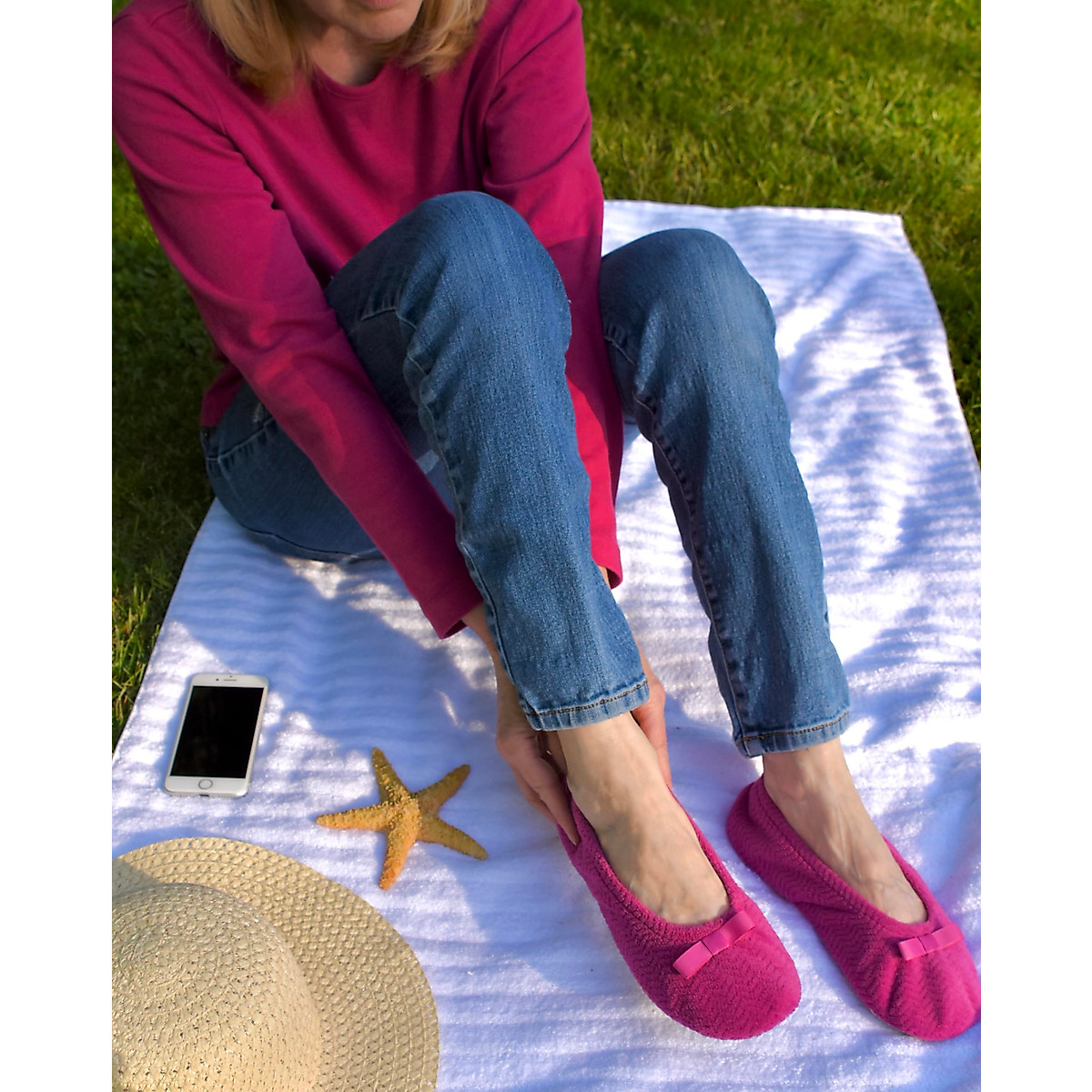 Isotoner Womens Moisture Wicking And Suede Sole For Comfort Slipper, Light Grey, 8-9 US