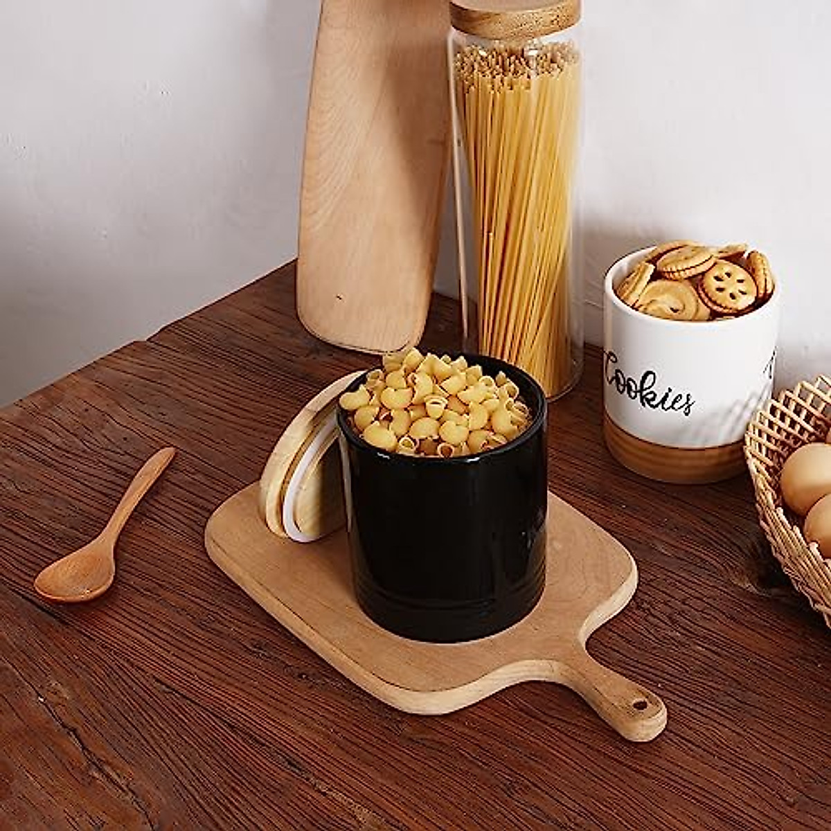 LEETOYI Ceramic Food Storage Jar with Seal Lid, Serving for Ground Coffee, Tea, Sugar, Salt and More - 31 Oz (Black)