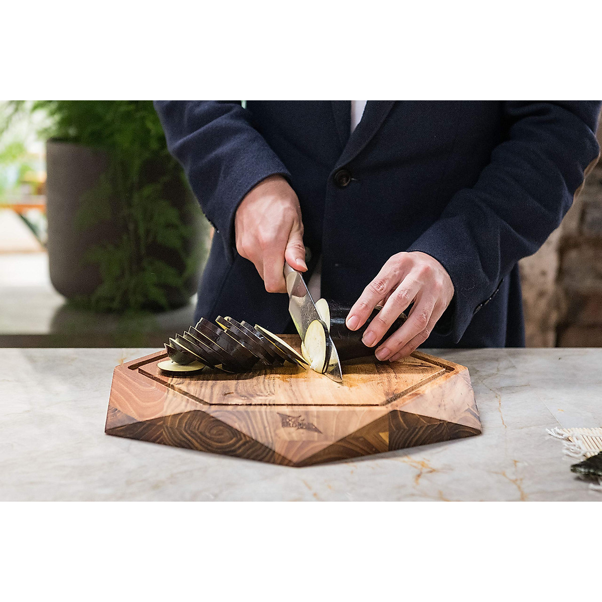 Edge of Belgravia 100% Teak Star Wood Cutting Board,Non Slip,Ecofriendly, Kitchen Chopping Board for Meat, Cheese and Vegetables, BBQ(XLarge(45 x 45 x 4 cm))