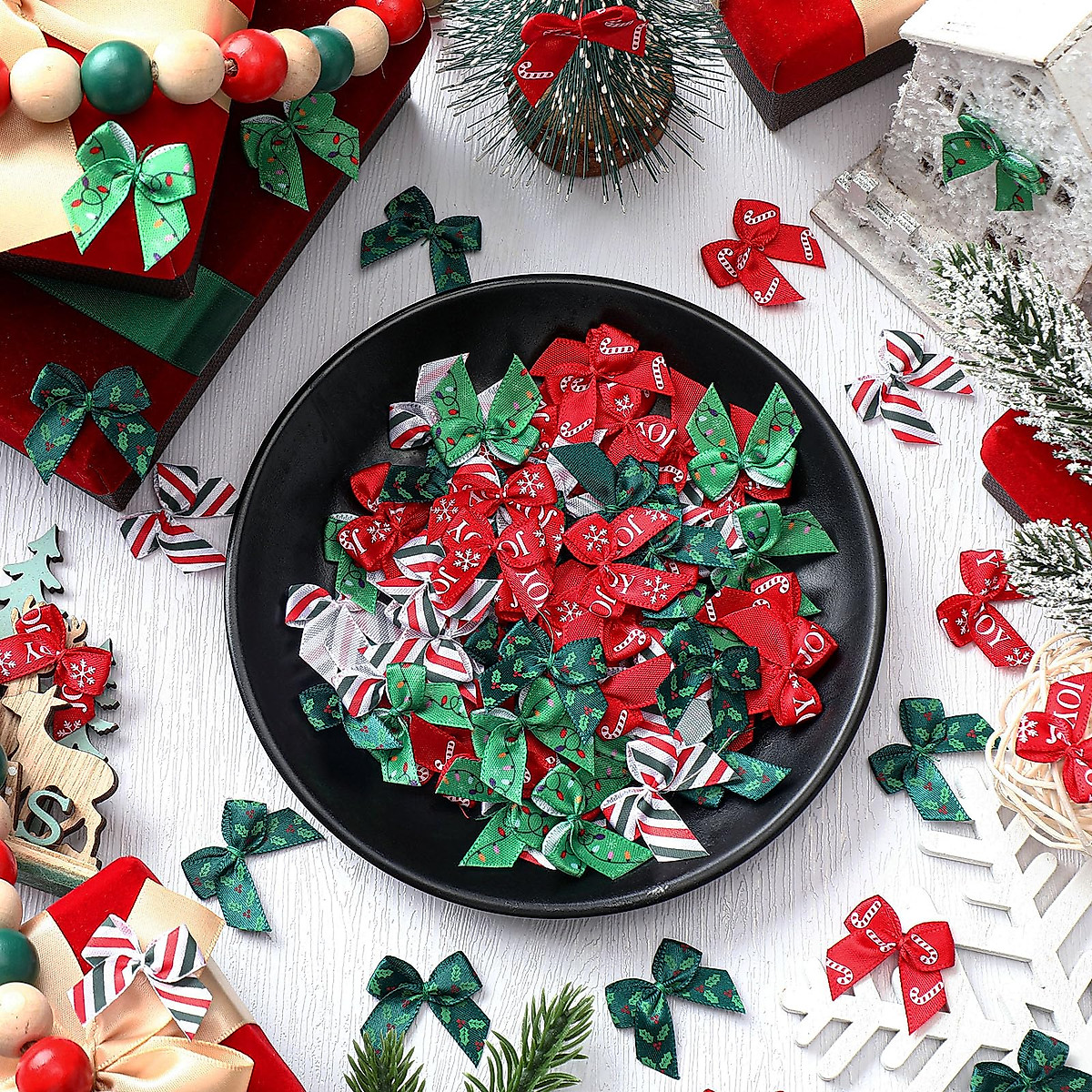 Syhood 150 Pcs Christmas Mini Bow Tiny Twist Tie Bow Handmade Craft Ribbon Bow Hair Small Bow Holiday Bow Craft Supply for DIY Sewing Party Decor (Red and Green,Patterned)