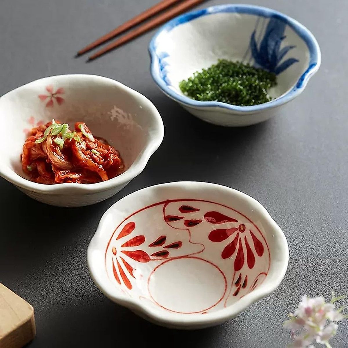 EERINESS Dinner Plates Soup Bowls Dipping Sauce Soy Sauce Vinegar Seasoning Dish Home Ceramic Japanese Dish Dessert Rice Bowl Ice Cream Bowl Ramen Bowl (Color : C, Size : Small)