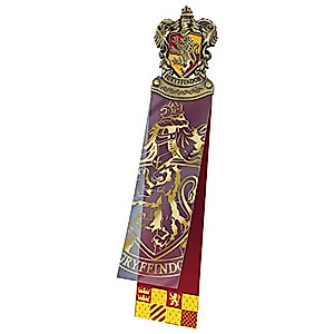 The Noble Collection Harry Potter Gryffindor Crest Bookmark
