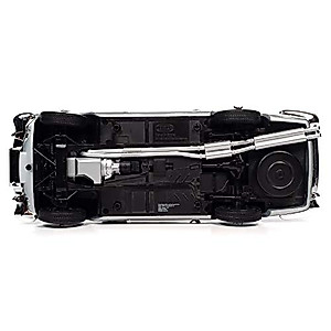 Auto World James Bond 1965 Aston Martin DB5 Coupe (No Time to Die) 1:18 Diecast Model Kit