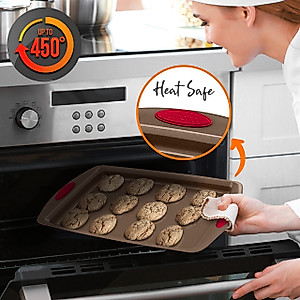 NutriChef 2-Piece Baking Pan Set - PFOA, PFOS, PTFE Free Flexible Nonstick Golden Coating Carbon Steel Bakeware - Professional Home Kitchen Bake Cookie Sheet Stackable Tray w/Red Silicone Handles