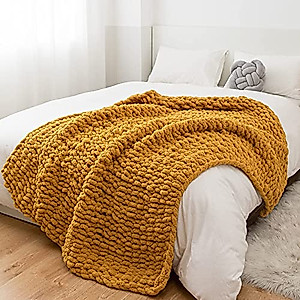 PRELGOSP Chunky Knit Blanket, Handmade Giant Knitted Blanket, Soft Thick Warm Knit Blanket Throw for Bed Chair Couch Sofa, Yoga Mat Rug Home Decor Gift, Machine Washable,Brown,40x60cm