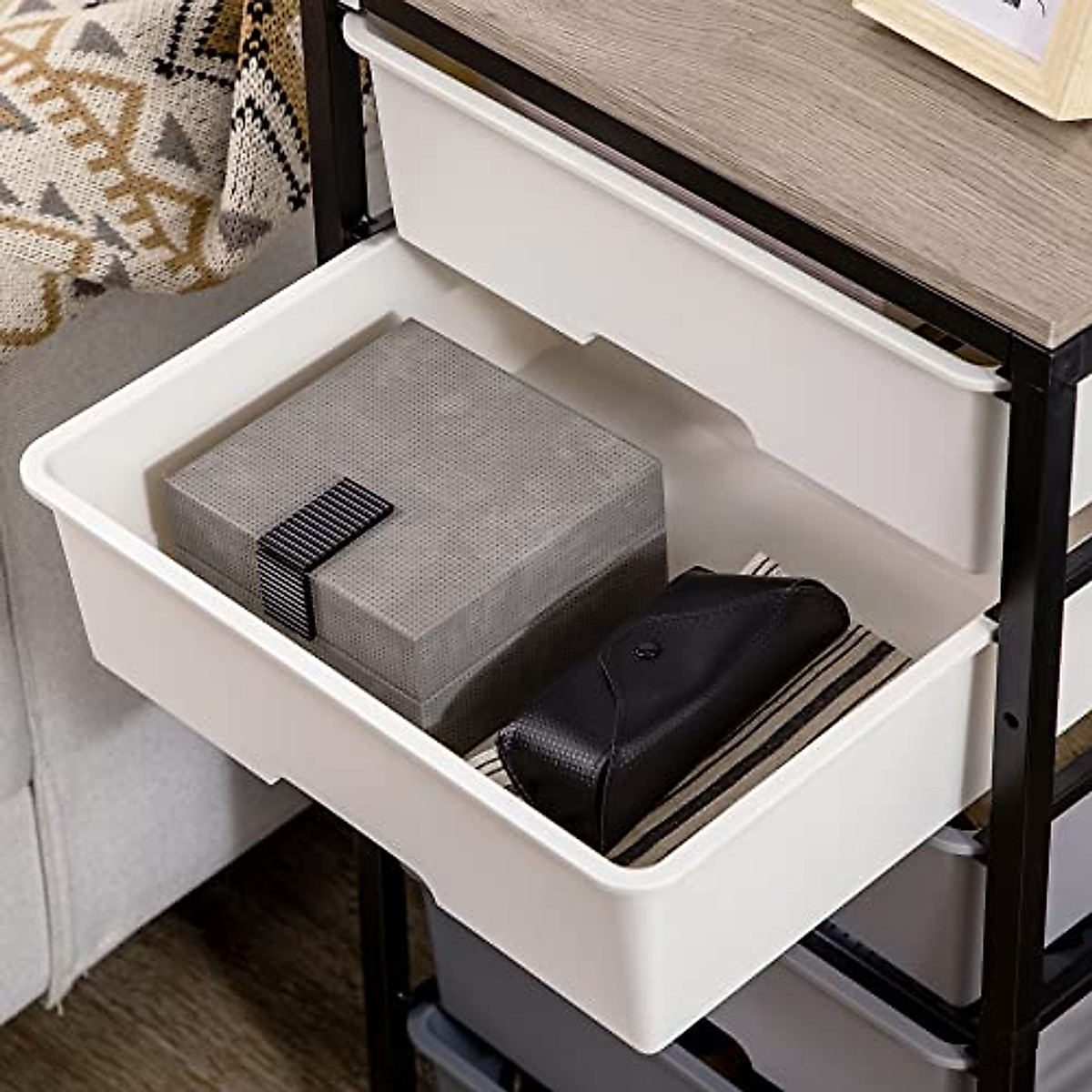 HOMCOM Dresser Storage Drawers with 6 Plastic Bins and Steel Frame, Crafting Bins for Living Room, Bedroom, Grey