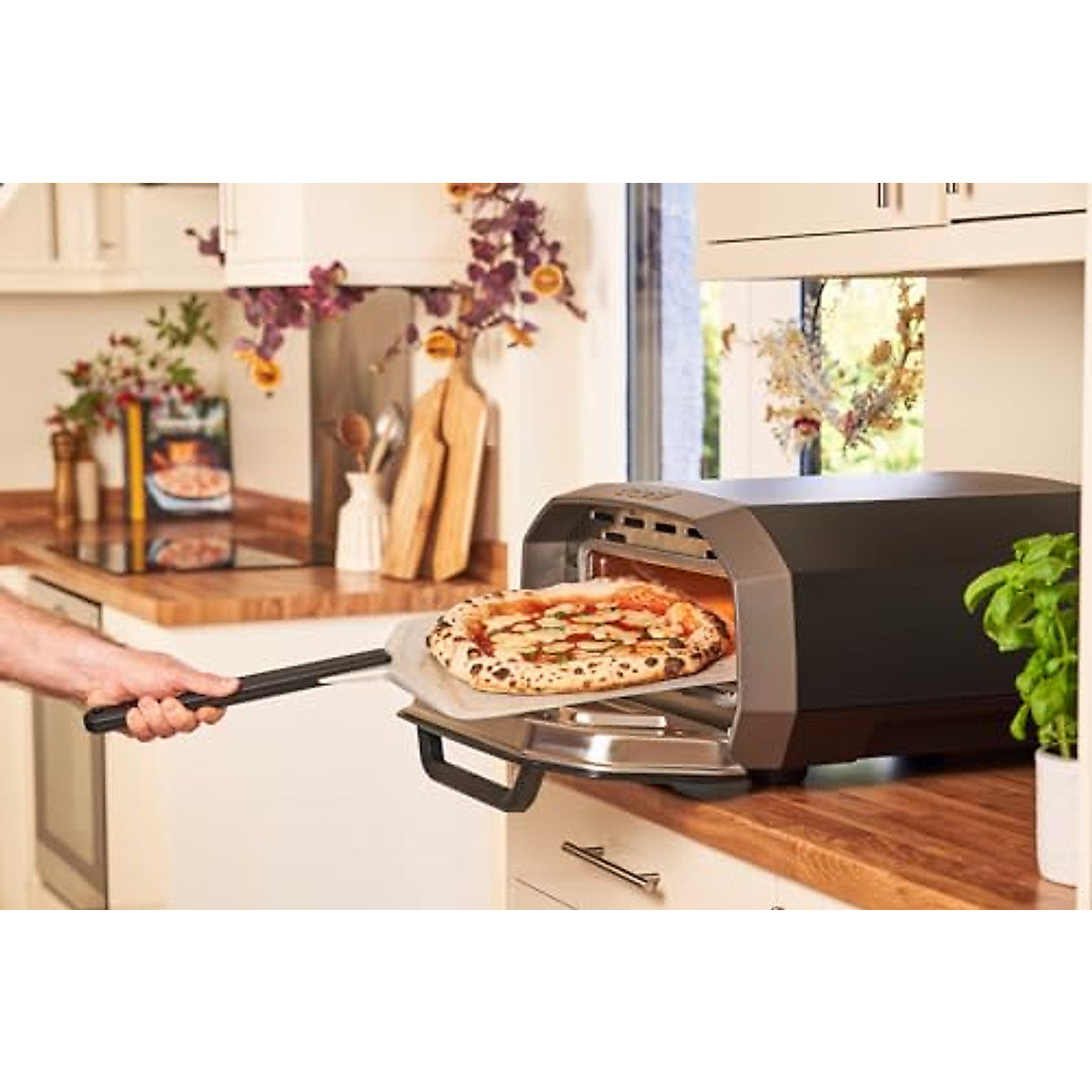 Ooni 12" Pizza Peel – Long Handle Super Smooth Aluminium Pizza Paddle – Lightweight Pizza Turning Peel – Ooni Outdoor Pizza Oven Accessories