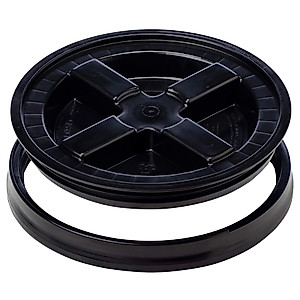 House Naturals 5 Gallon Food Grade BPA Free Container Dark Green Bucket with Screw On Black Lid