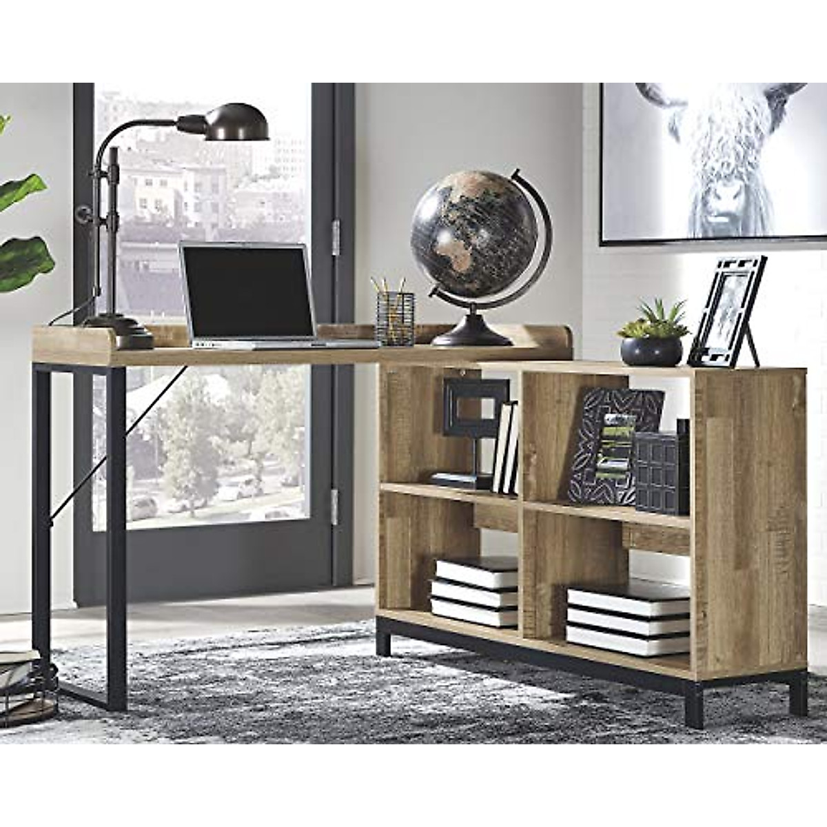 Signature Design by Ashley Gerdanet Modern Farmhouse Home Office L-Shaped Desk with Side Storage, Beige