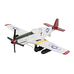 Daron Worldwide Trading Runway24 P51 Tuskegee Airmen Vehicle