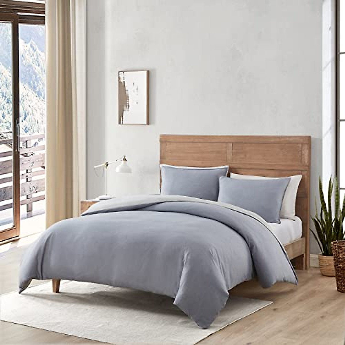 Eddie Bauer - Queen Duvet Cover Set, Reversible Bedding with Matching Shams, Stylish Home Decor for All Seasons (Herringbone Light Blue/Grey, Queen)