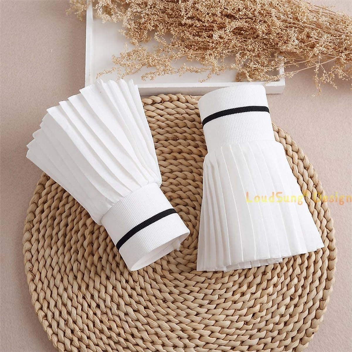 LoudSung False Sleeves Wrist Cuffs Floral Ruffle Layered Lace Cuff Detachable Fake Sleeves for Women Girls