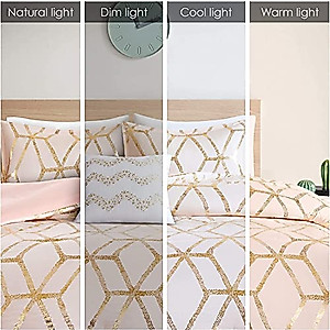 Comfort Spaces Vivian Comforter Set Ultra Soft All Season Lightweight Modern Geometric Glam Metallic Print Bedding, Matching Sham, Decorative Pillow, Full/Queen, Geometric Blush/Gold