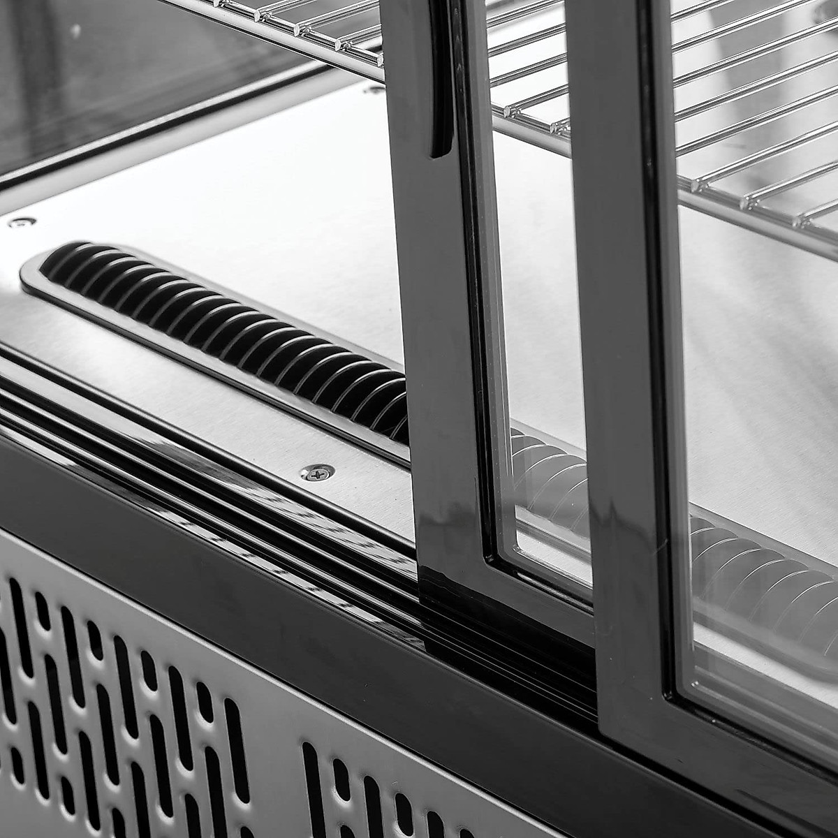 Nexel Refrigerated Countertop Display Case, 4.2 Cu. Ft.