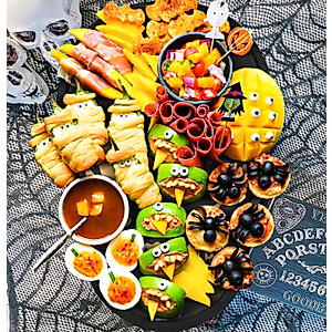 Halloween Charcuterie Boards,Black Skull Serving Trays and Platters, Wooden Cheese Board Candy Bowl Gothic Kitchen Dishes Halloween Party Day of The Dead Decor