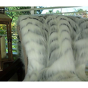 Thomas Collection White Fox Faux Fur Throw Blanket & Bedspread - White Gray Fox Fur Throw - Luxury Fox Faux Fur - Soft Faux Fur Blanket, Handmade in US, 16483