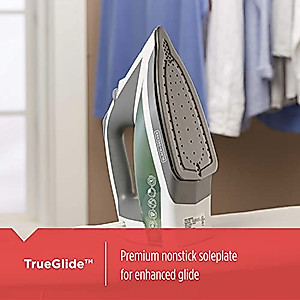 BLACK+DECKER Vitessa Advanced Steam Iron, ICR2020, Even Steam Nonstick Soleplate, Auto Shutoff, Tangle-Free Retractabel Cord, Green