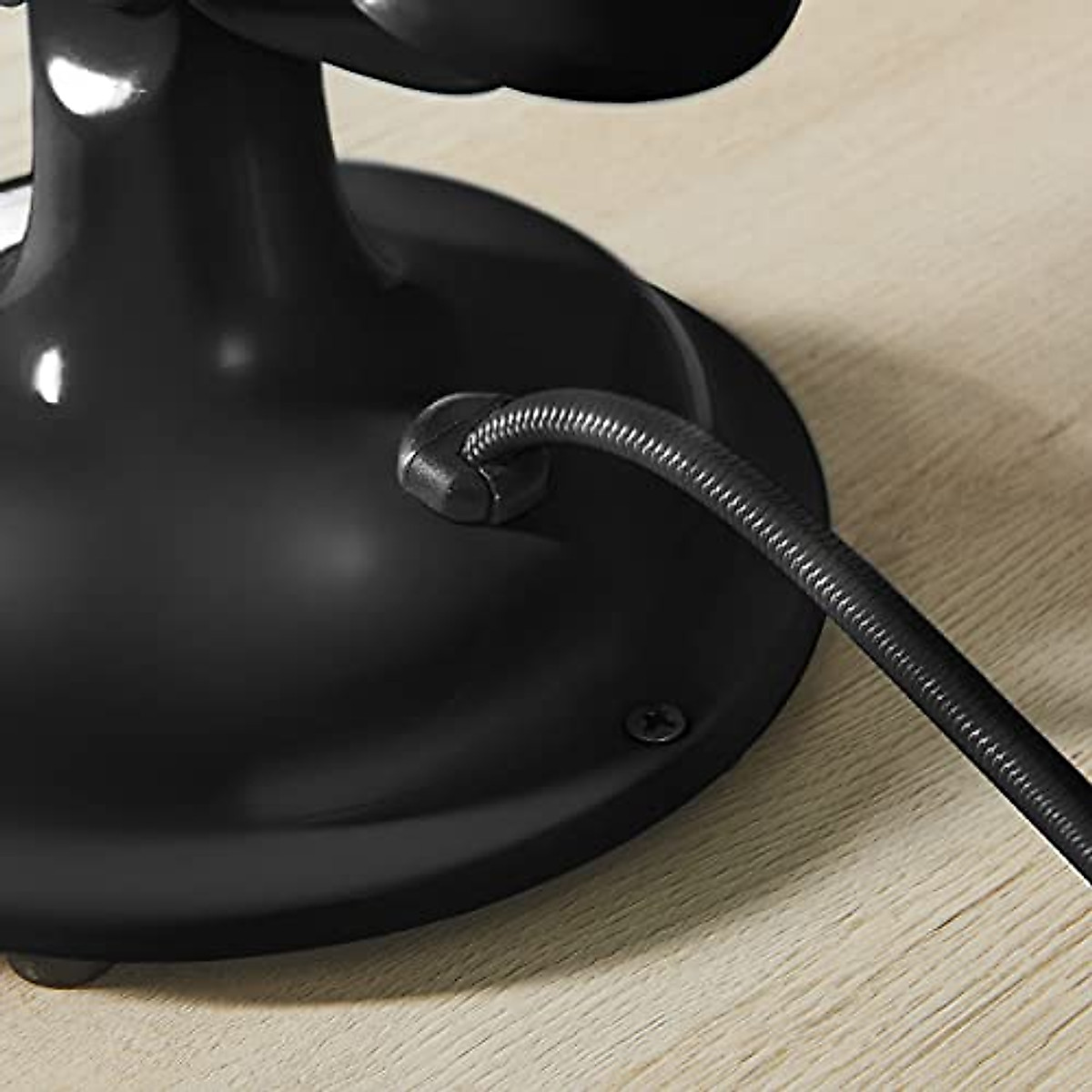 Better Homes & Gardens Retro Table Fan, 3-Speed Metal Tilted-Head Oscillation, 8-Inches (Black)