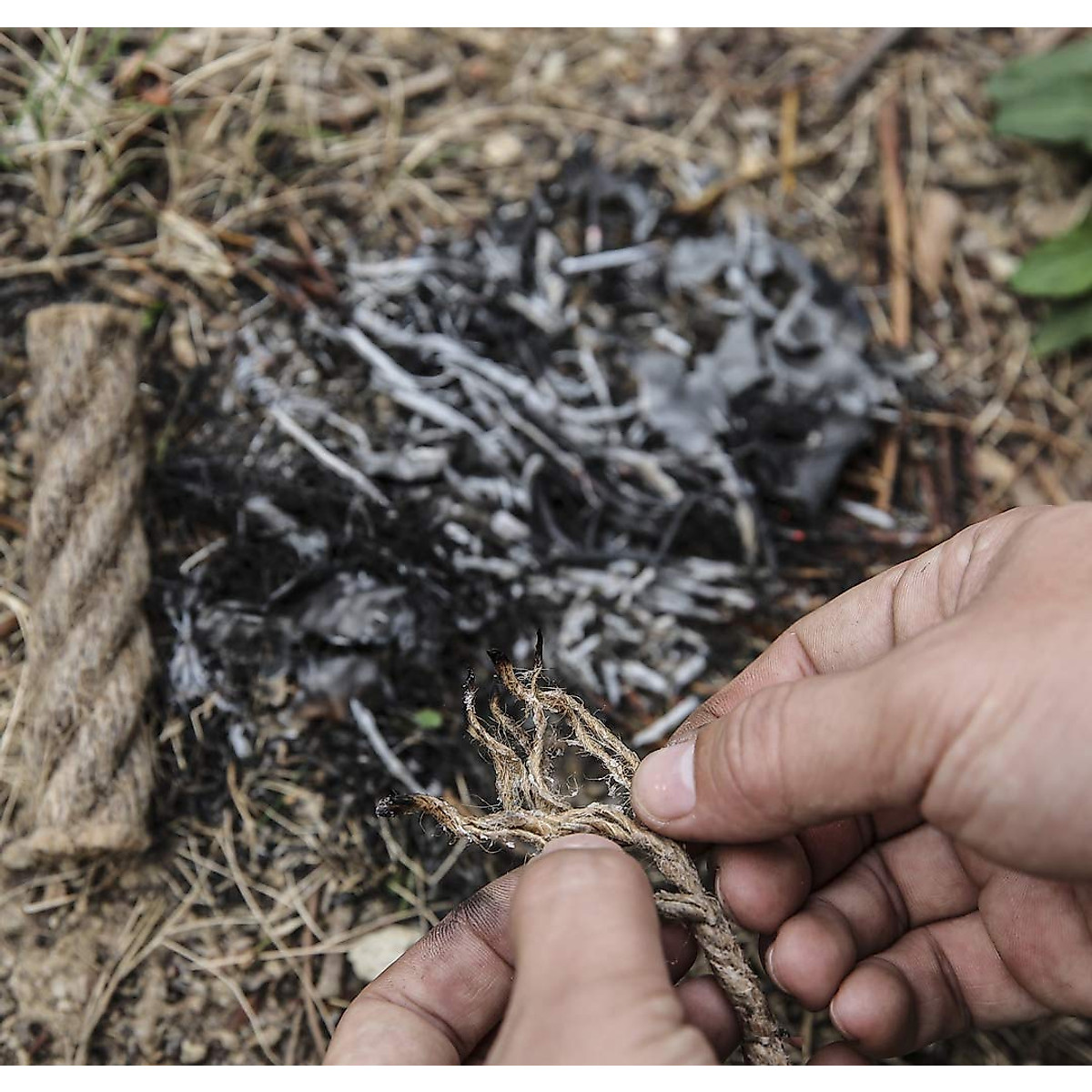 Kasmer Fire Starter Kit Survival Tools Ferro Rod Waterproof Fire Starting Jute Rope Wax Infused Wick Tinder Flint and Steel for Camping Backpacking Hiking Gears black with jute rope One Size