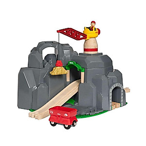 BRIO World - 33889 Crane & Mountain Tunnel | 7 Piece Toy Train Accessory for Kids | Interactive Play | FSC Certified Wood | Perfect for Ages 3 and Up