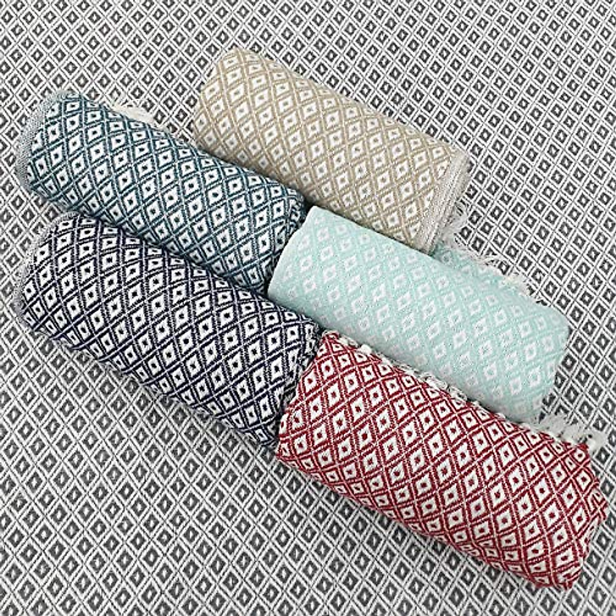 Throw Blanket With Fringes in Mini Diamond Design 50x60 Inch -Red White, Cotton Throw For Sofa, Chair, Bed, & Everyday Use, Well crafted for durability, Farmhouse Throw,All Season Throw Blanket