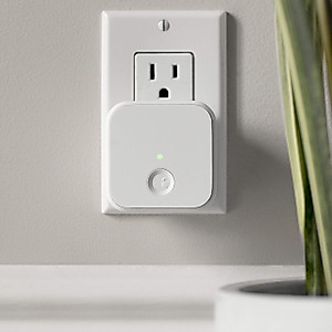 Yale Assure Lever, Wi-Fi Smart Door Lever (for doors with no deadbolt) - Works with Yale Access App, Amazon Alexa, Google Assistant, HomeKit, Phillips Hue and Samsung SmartThings, Satin Nickel