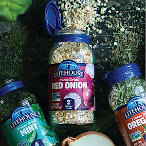Litehouse Freeze Dried Red Onion - Fresh Red Onion Substitute, Gluten Free, Vegetarian, Keto, Non-GMO, No Refrigeration Required, Seasonings for Cooking - 0.60 Oz