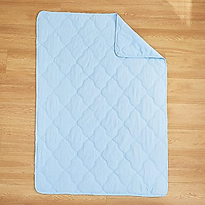 Down Alternative Toddler Quilt Comforter Super Soft Design for Baby Boys Girls, Breathable Quilted Crib for Winter Nap Sleeping Nursery Bed Light Blanket - 39”x59” Blue