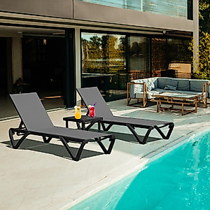 Domi Pool Lounge Chairs Set of 3, Aluminum Adjustable Outdoor Chaise Lounge with Wheels and Side Table, All Weather Poolside Chairs for Deck Lawn Patio Backyard, Textilene- Gray
