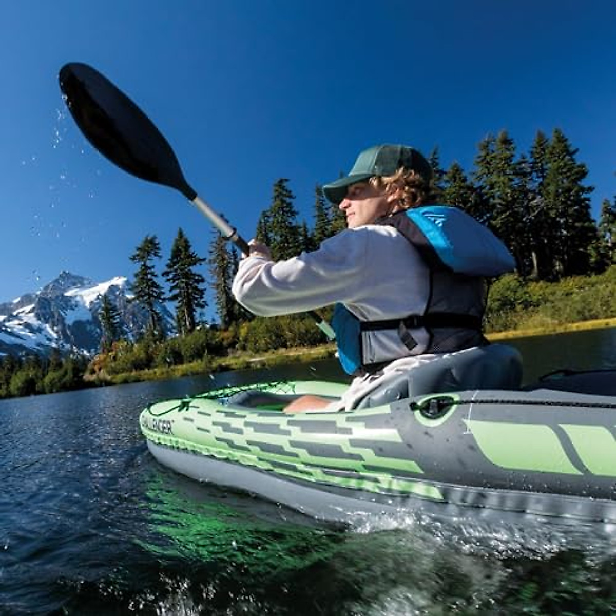 Intex Challenger K1 Kayak 1 Man Inflatable Canoe with Aluminum Oars and Hand Pump, Green/Blue