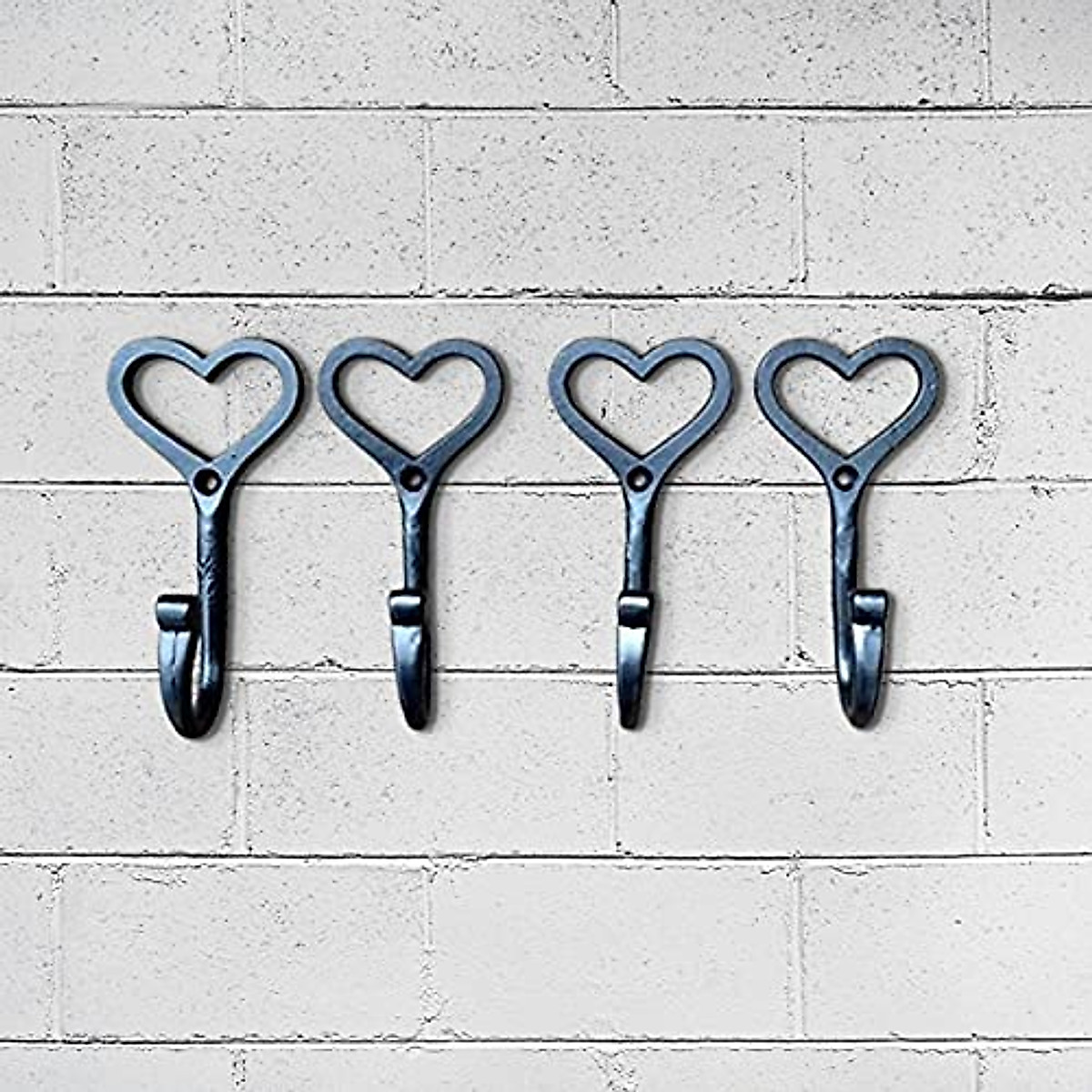 mogen886 Retro Black Wall Hook,Heart Shape Wrought Iron Decorative Duty Iron Hooks for Hanging Keys Towels Coat in Bathroom Kitchen Supplies Decorative Black