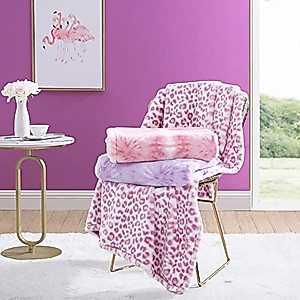 Betsey Johnson- Throw Blanket, Ultra Soft Faux Fur Home Décor, All Season Bedding (Fireworks Tie Dye Pink, 50 x 60)