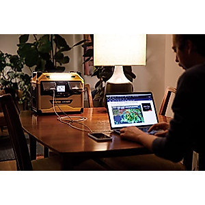 Champion Power Equipment 100594 1638-Wh Power Station 3200/1600-Watt Portable Lithium-Ion Battery Solar Generator