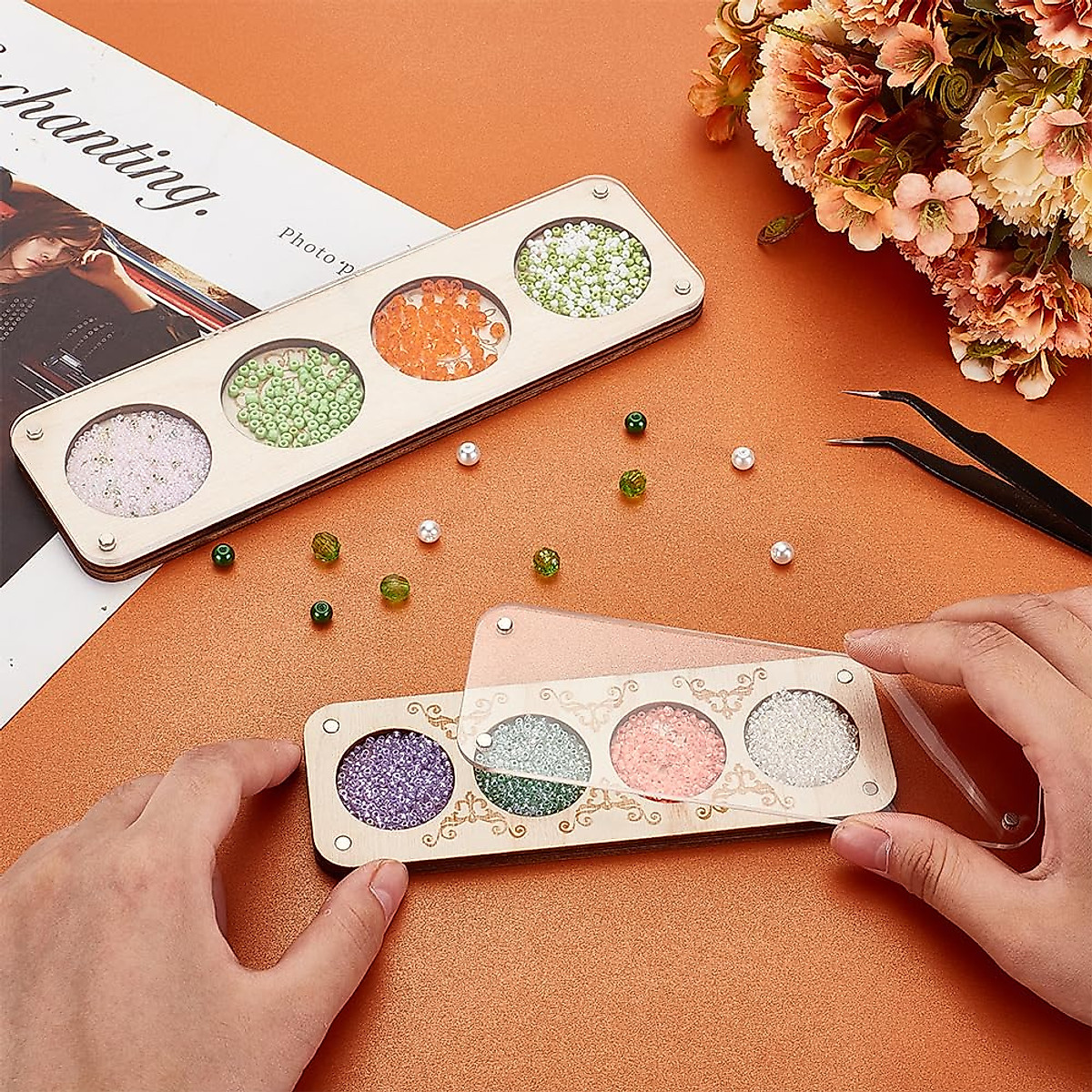 AHANDMAKER 2Pcs Wooden Jewelry Storage Tray with Glass Lid 2 Sizes Wood Bead Board with Lid 4 Slot Old Lace Bead Storage Organize for Beads, Bracelets, and Small Accessories