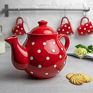 City to Cottage® Red and White Polka Dot Handmade Large Ceramic 1,7l/60oz/4-6 Cup Teapot with Handle and Lid, Unique Pottery Housewarming Gift for Tea Lovers