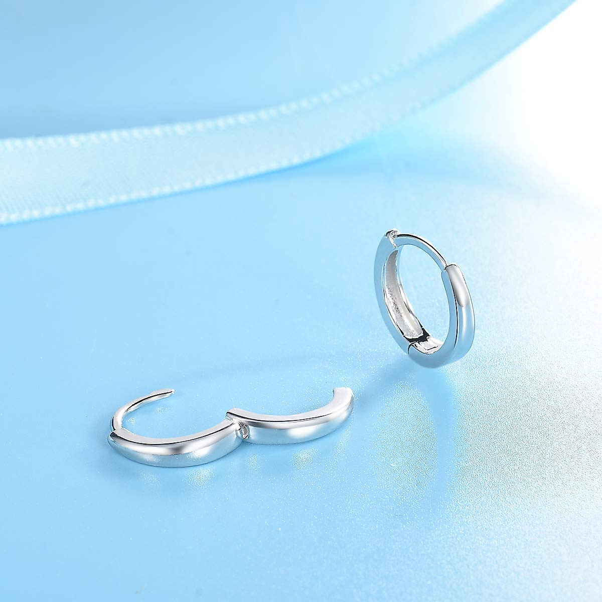 Sterling Silver Hoop Earrings for Women, Huggie Earrings Cartilage Hoop Earring Hypoallergenic Earrings Small Hoop Earrings Ear Cuffs for Women Men