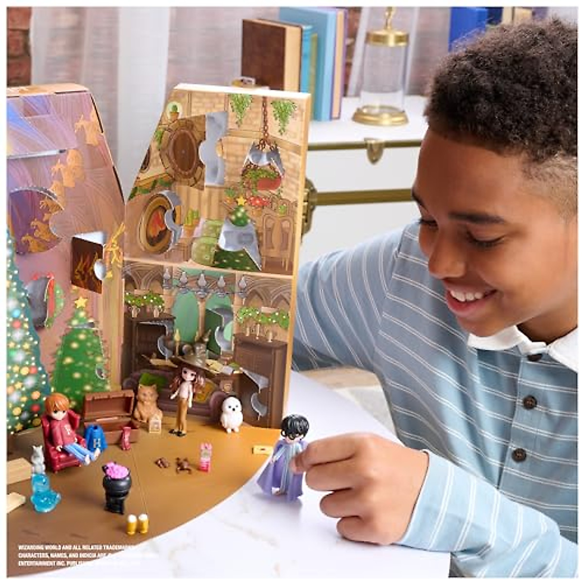 Wizarding World Harry Potter, Magical Minis Advent Calendar 2023 with 24 Gifts, Surprise Toys Christmas Countdown Calendar, Kids Toys for Ages 6 & up