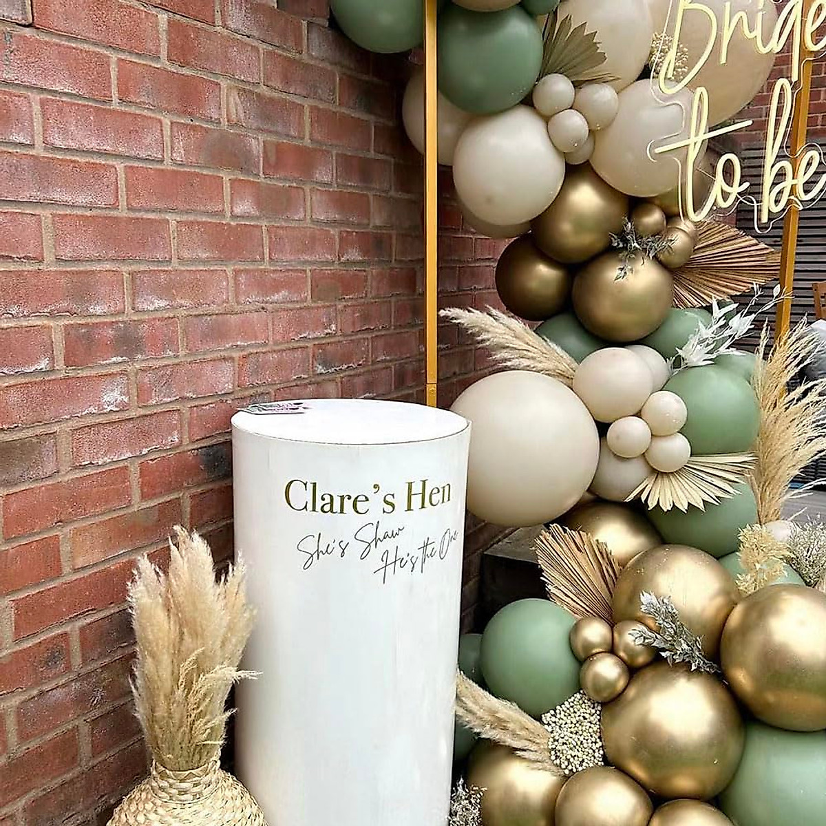 Sage Green Balloon Garland Arch Kit 153pcs Sand White Chrome Metallic Gold Avocado Olive Boho Pastel Balloons for Baby Shower Birthday Wedding Jungle Safari Party Decorations