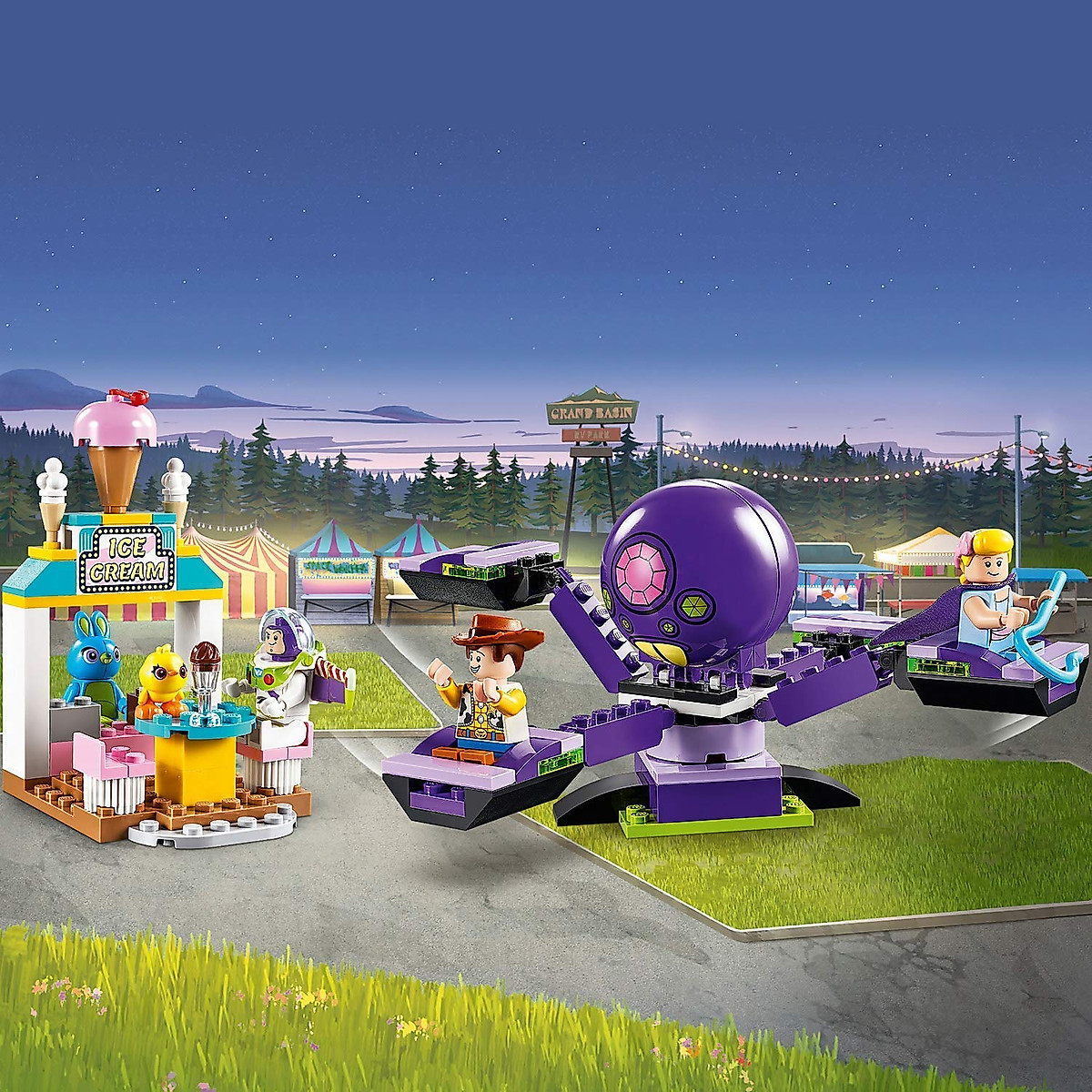 LEGO Juniors 10770 4+ Toy Story 4 Buzz and Woody’s Carnival Mania with Buzz Lightyear and Woody Minifigures, Multicolor