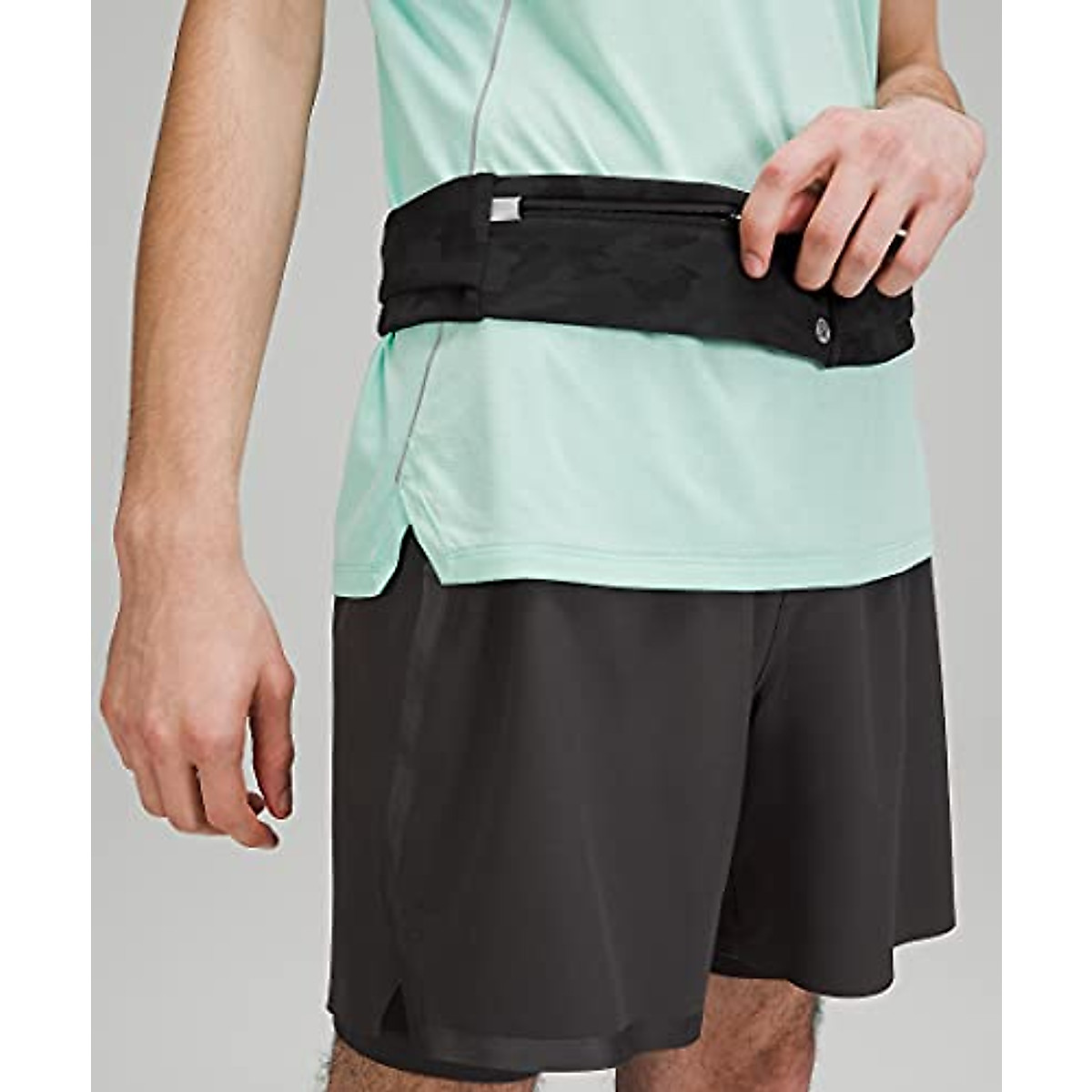 Lululemon Athletica Lululemon Fast and Free Run Belt (Heritage 365 Camo Mini Deep Coal Multi, Size S/M)