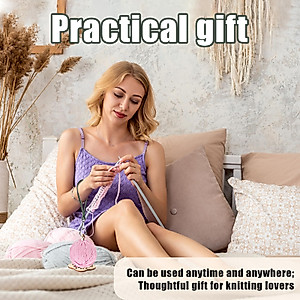 Portable Wrist Yarn Holder, Wood Yarn Holder with Leather Wristband Wrist Yarn Ball Holder Yarn Ball Minder Wooden Yarn Spinner Knitting Crocheting Gift for Craft Lovers (Green)