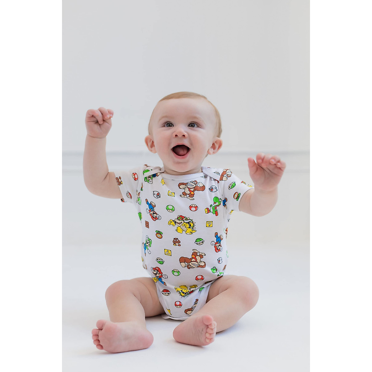 Super Mario Nintendo Mario Yoshi Donkey Kong Browser Lugi Toad Newborn Baby Boys 5 Pack Short Sleeve Bodysuits MulticoloRed 6-9 Months