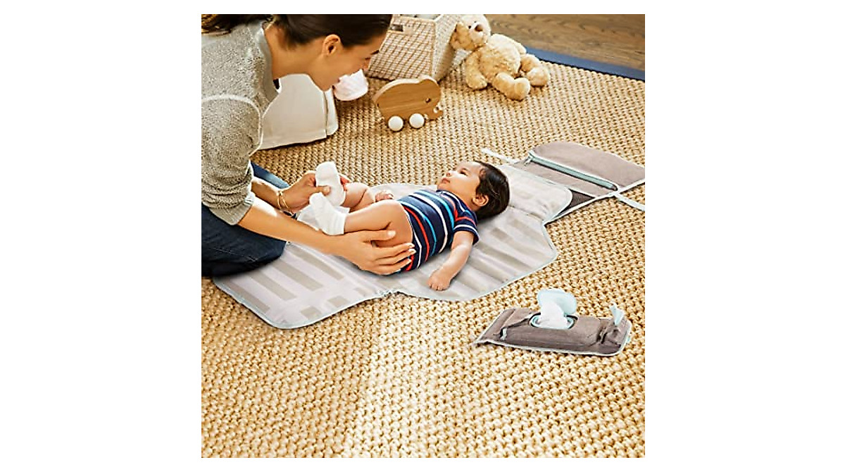 Munchkin XL Diaper Changing Kit | Easy On-the-Go Changes